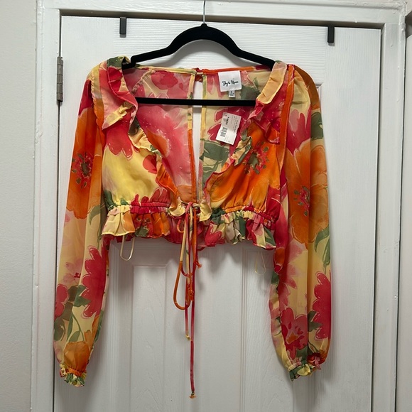 Vici | Tops | Nwt Crop Top Ruby Jenna | Poshmark